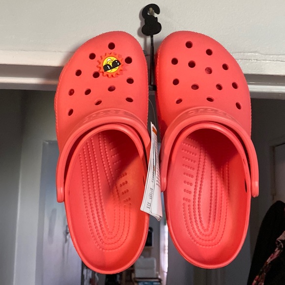 CROCS | Shoes | Coral Orange Crocs New Sz 8 | Poshmark